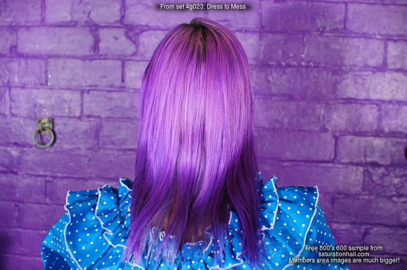 Dress to Mess - Aurora and Allegra get very gloopy in dresses