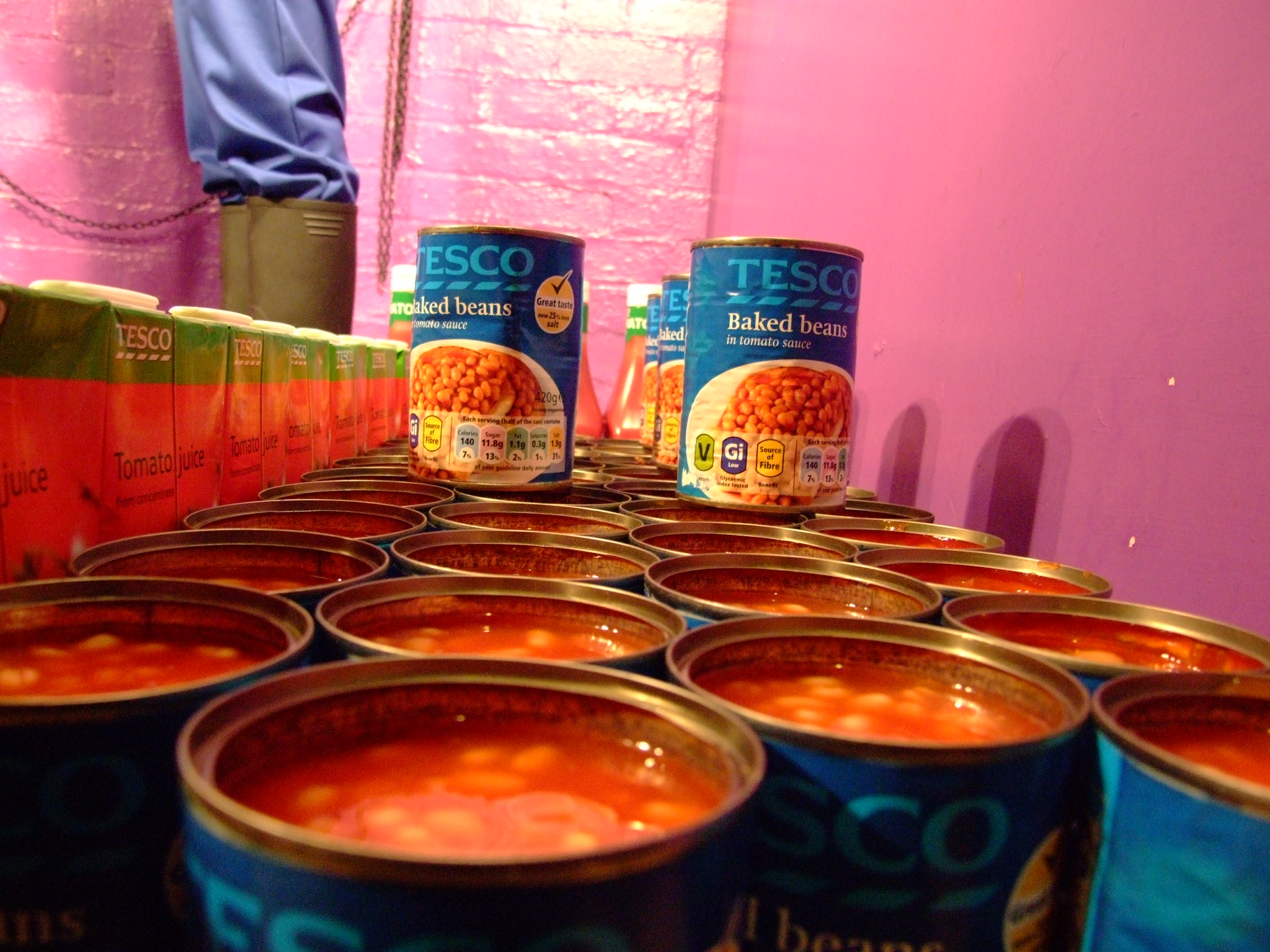 Gunge Therapy - Nurse Wendy-Household gives Maiden the Slave Girl some ...